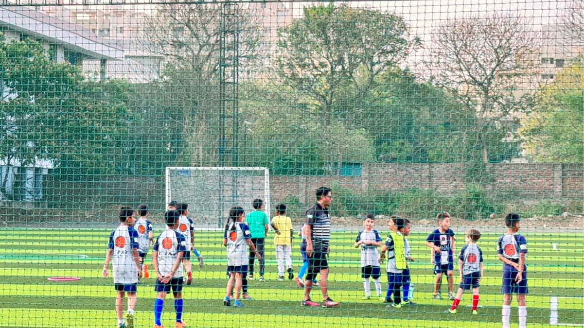 Brio Turf | Pune - Hudle